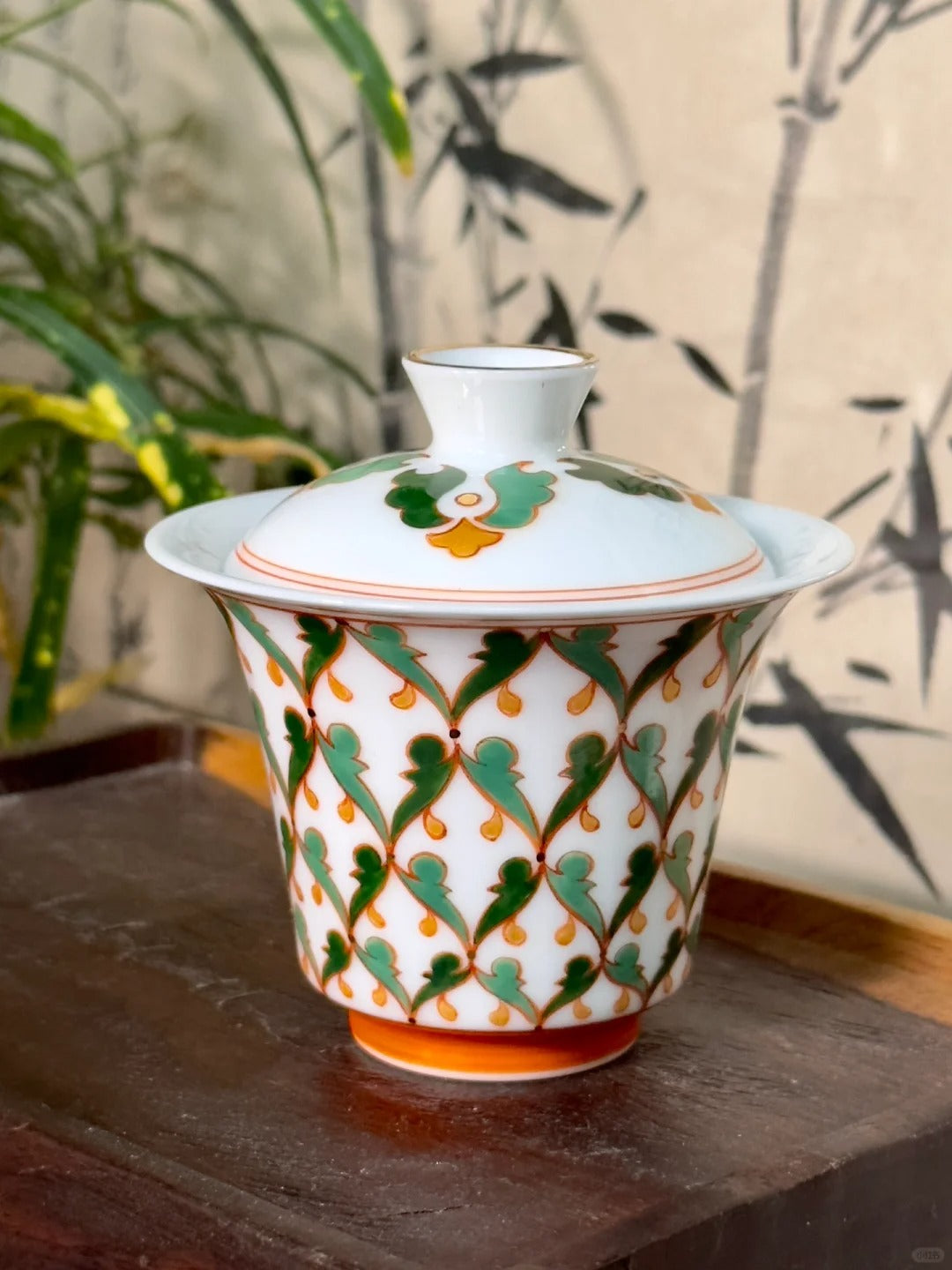 [清和堂 x Gohobi Gallery] Hand-painted Green Baoxiang Flower Gaiwan Teapo