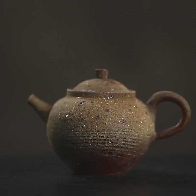 Gohobi Handmade Round Body Old Rock Mud Teapot