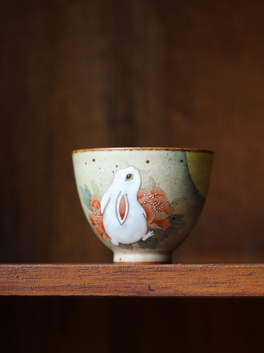 Gohobi Hand-painted White Rabbit Tea Cup